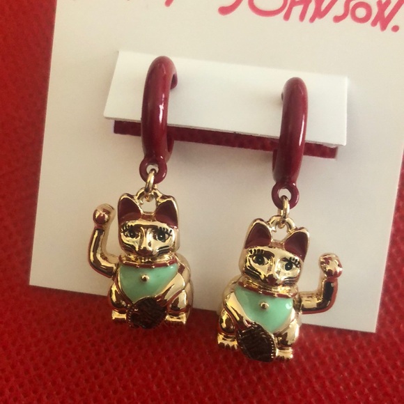 Betsey Johnson | Jewelry | Betsey Johnson Gold Tone Lucking Out Lucky ...